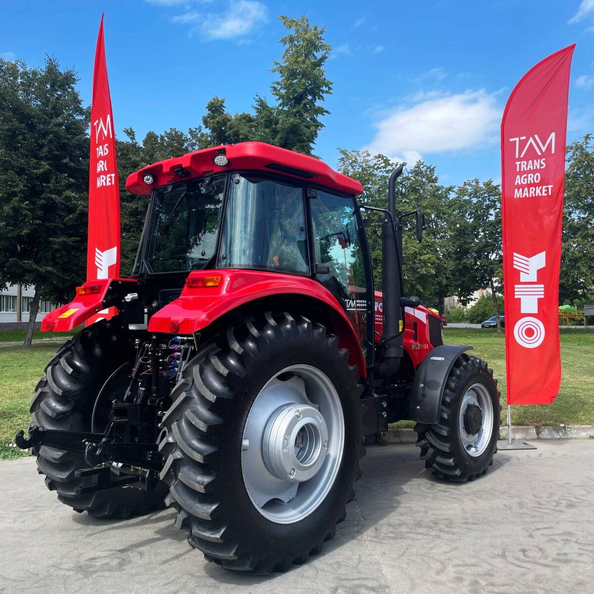 Трактор YTO NLX 1404 купити в Україні по хорошій ціні- Транс Агро Маркет
